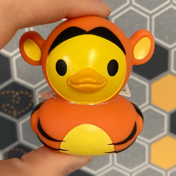 Disney | Other | New Disney Duckz Tigger From Winnie The Pooh Rubber ...